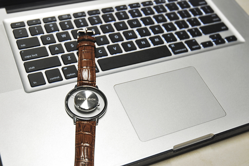 LIN-BLUE : REVERSION - THE WATCH | Indiegogo