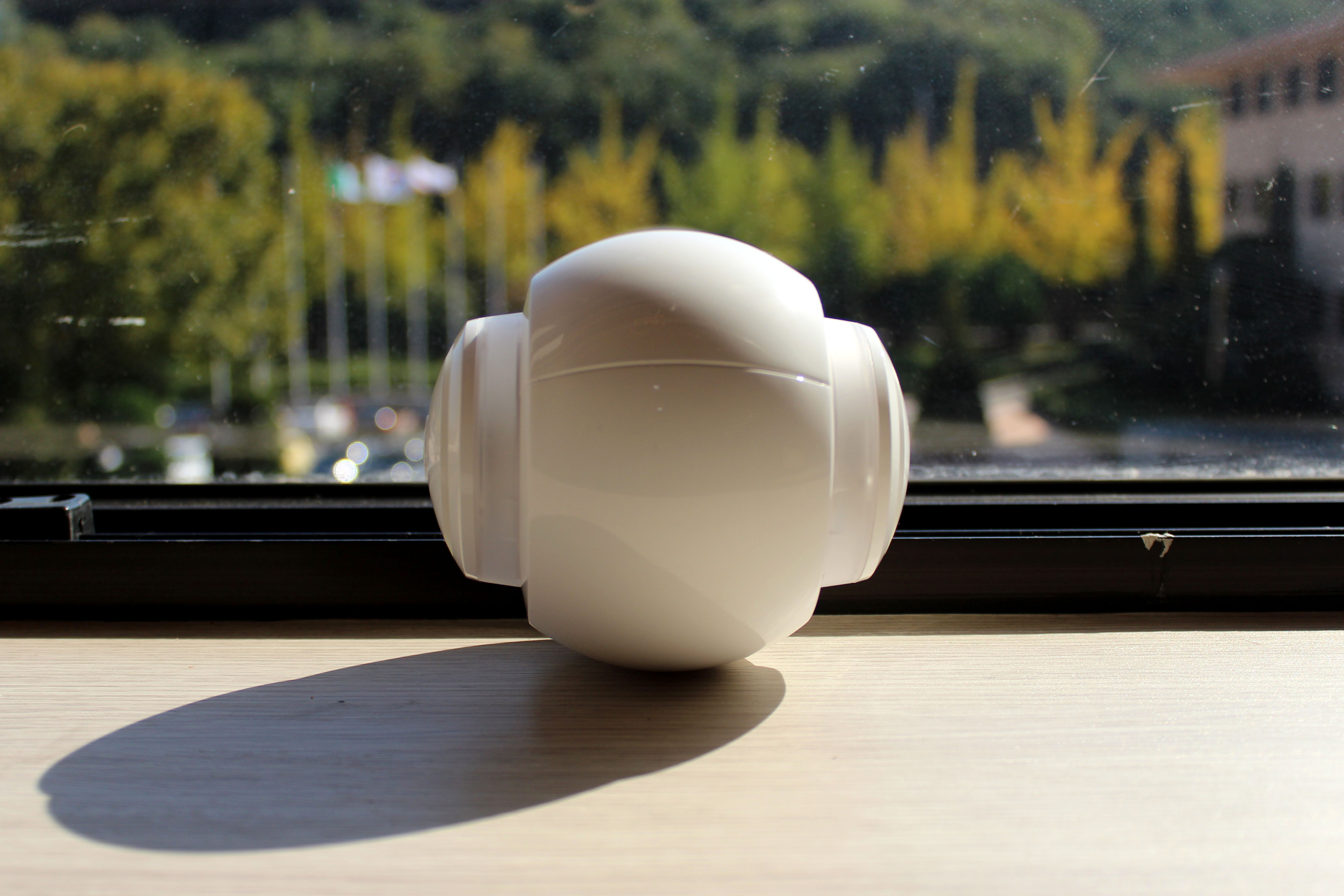 Rollybot: The rolling cam robot with Wi-Fi control | Indiegogo