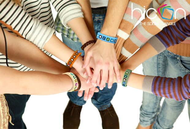 Hicon is all your social networks, made wearable! | Indiegogo